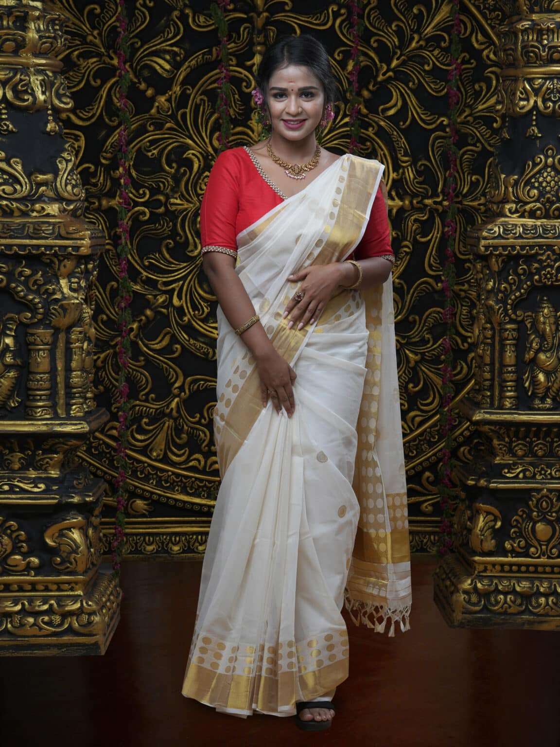 Traditional Dress of Kerala: 7 Iconic Costumes